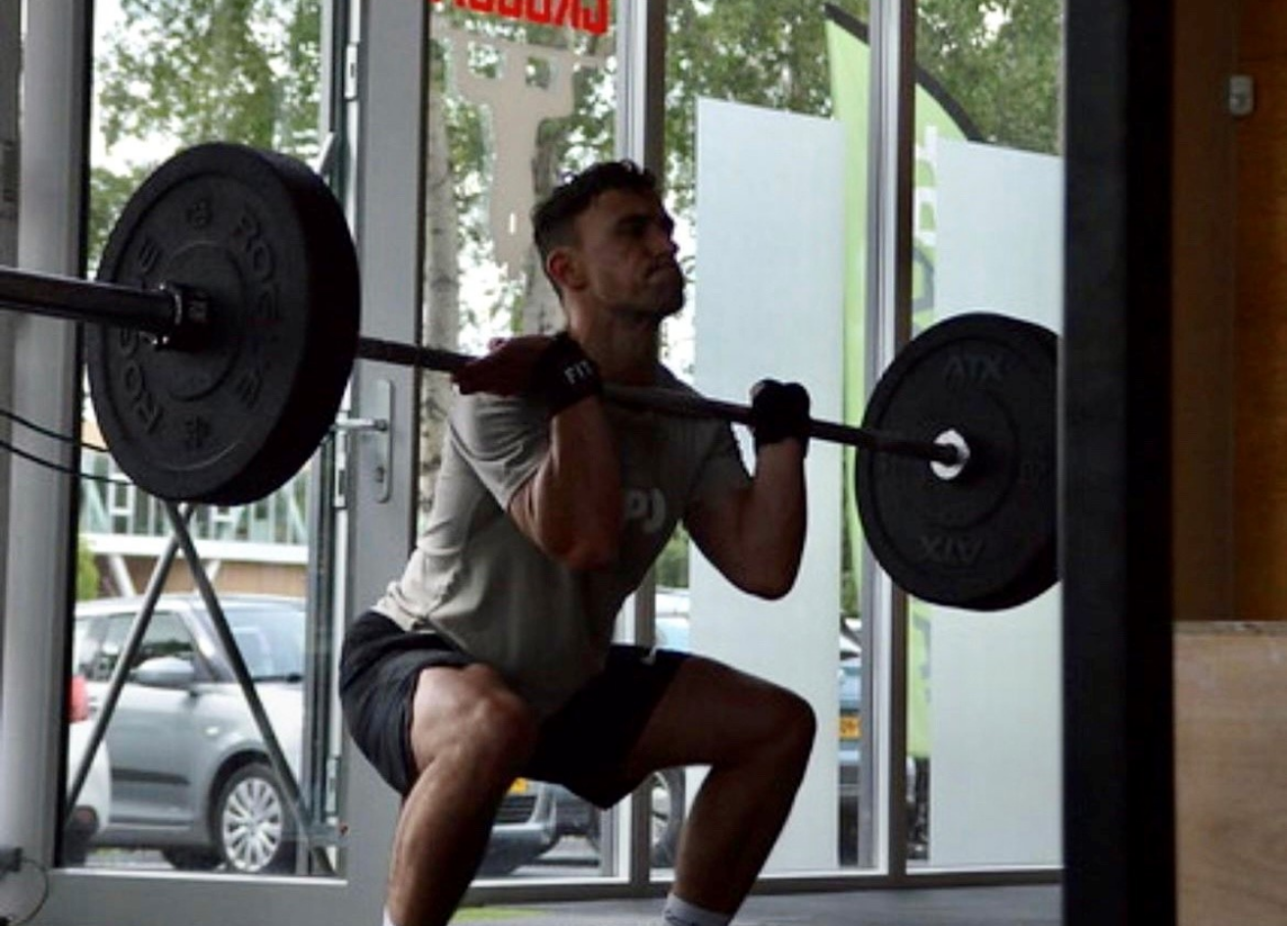 JUMP ABOARD WITH... Joram Elachouri - 4people